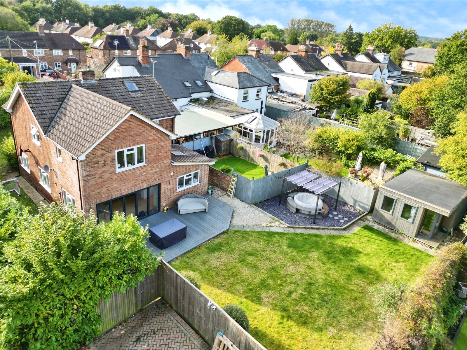 Free property report The Conifers, Chavey Down Road, Winkfield Row ...