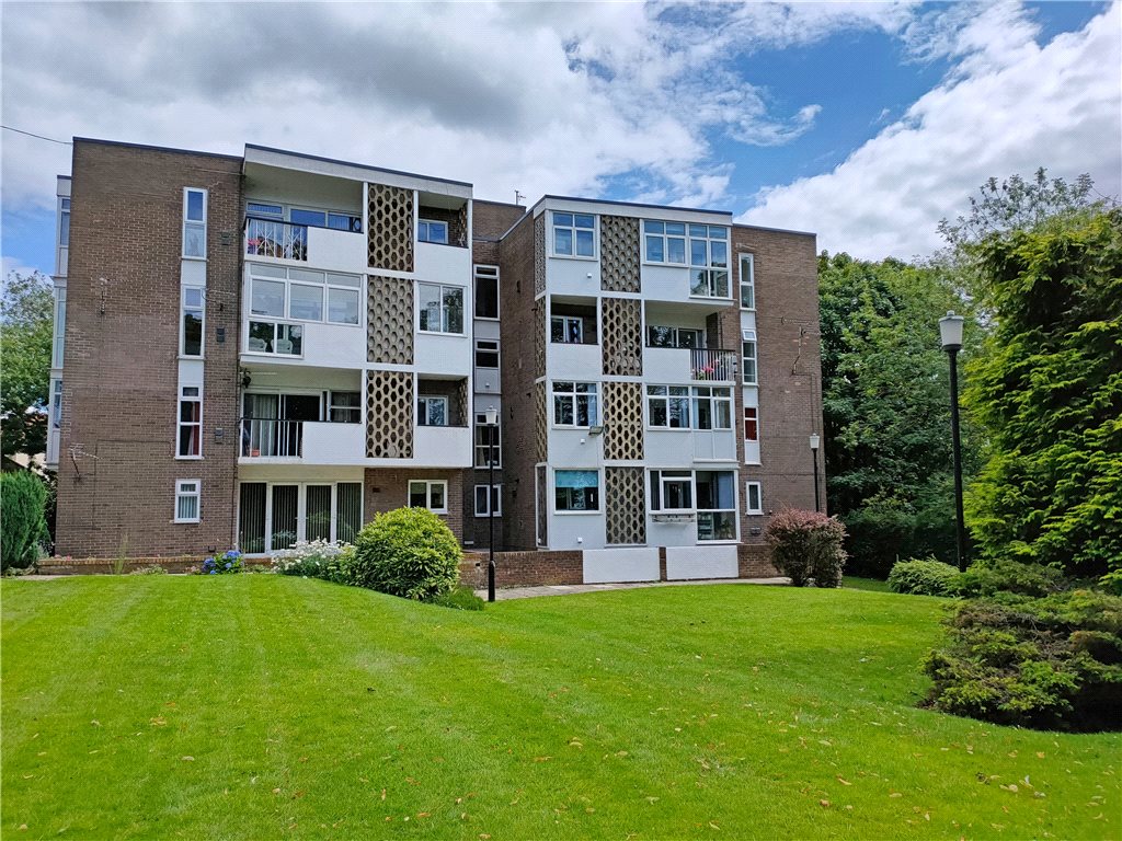 Free property report 30, Princess Court, Leeds, LS17 8BY - Chimnie