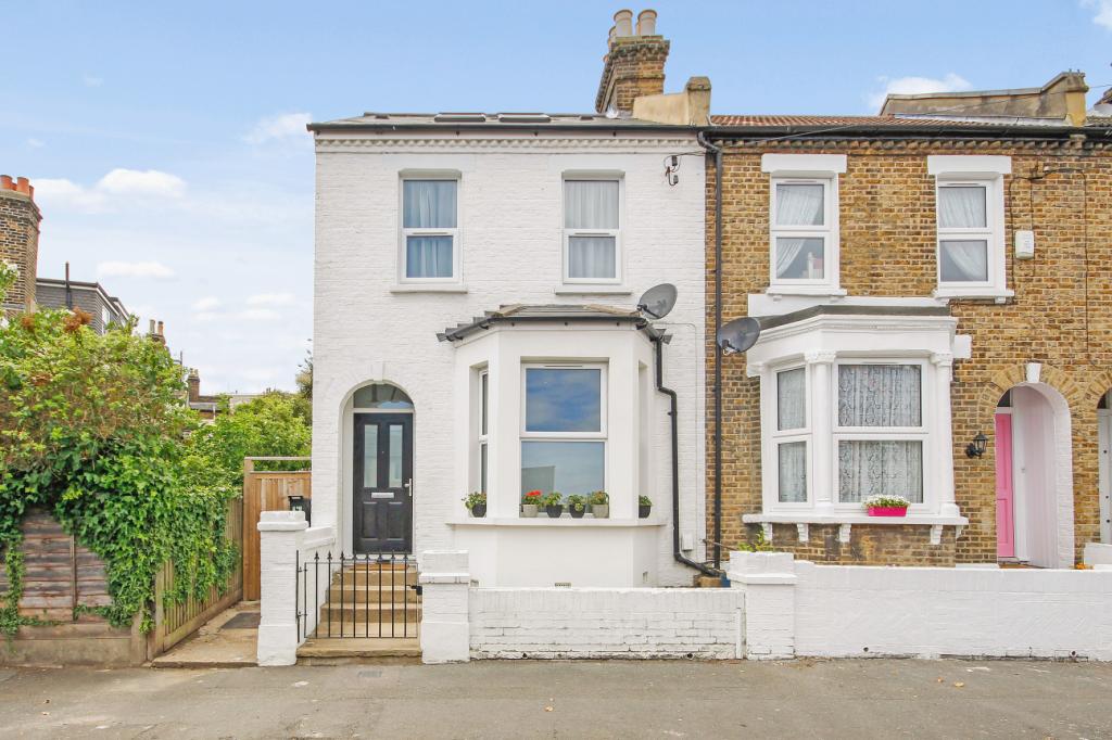 Free property report 17, Waldeck Grove, London, SE27 0BE - Chimnie