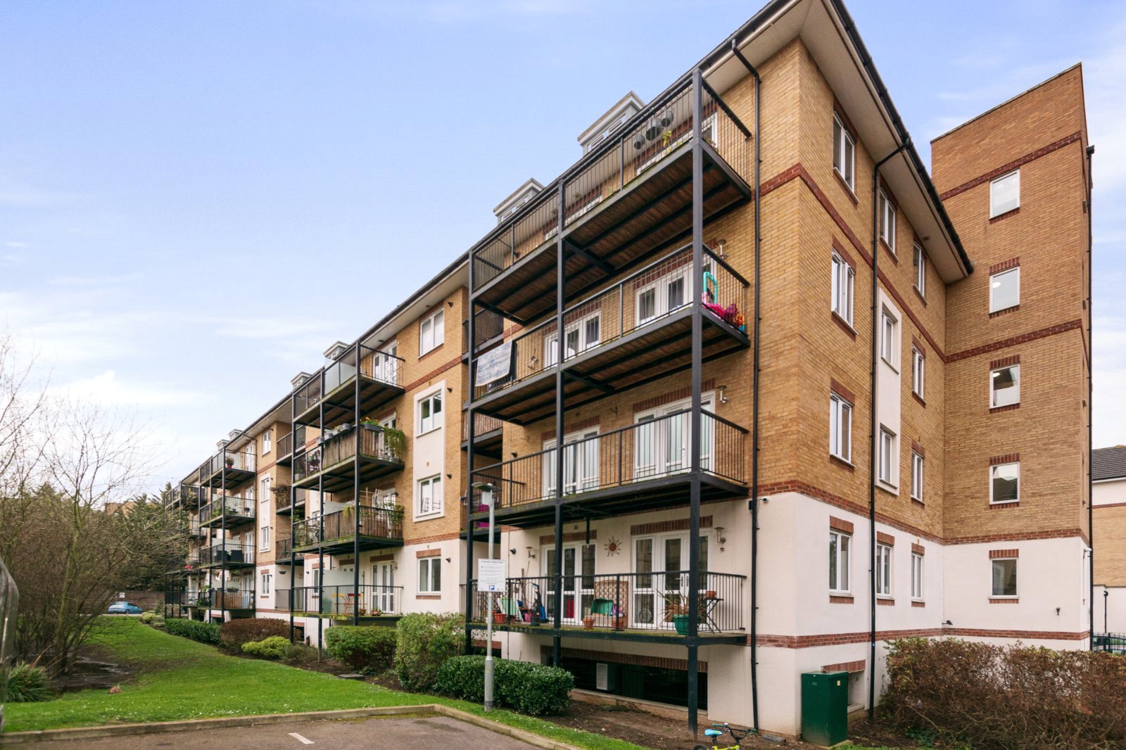Free property report Flat 23, Radcliffe House, 3, Worcester Close ...