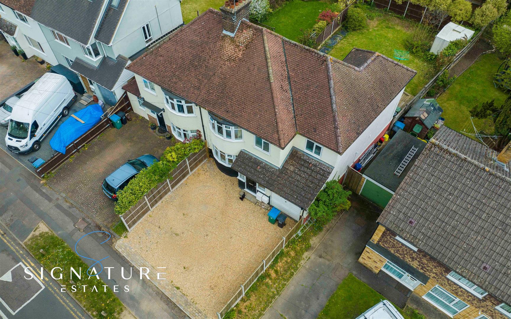 Free property report 342, High Road, Leavesden, Watford, WD25 7EQ - Chimnie
