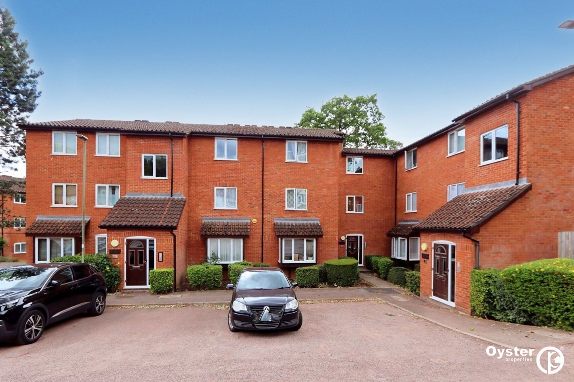 Free property report 10 Darwin Close, New Southgate, London, N11 1TA ...