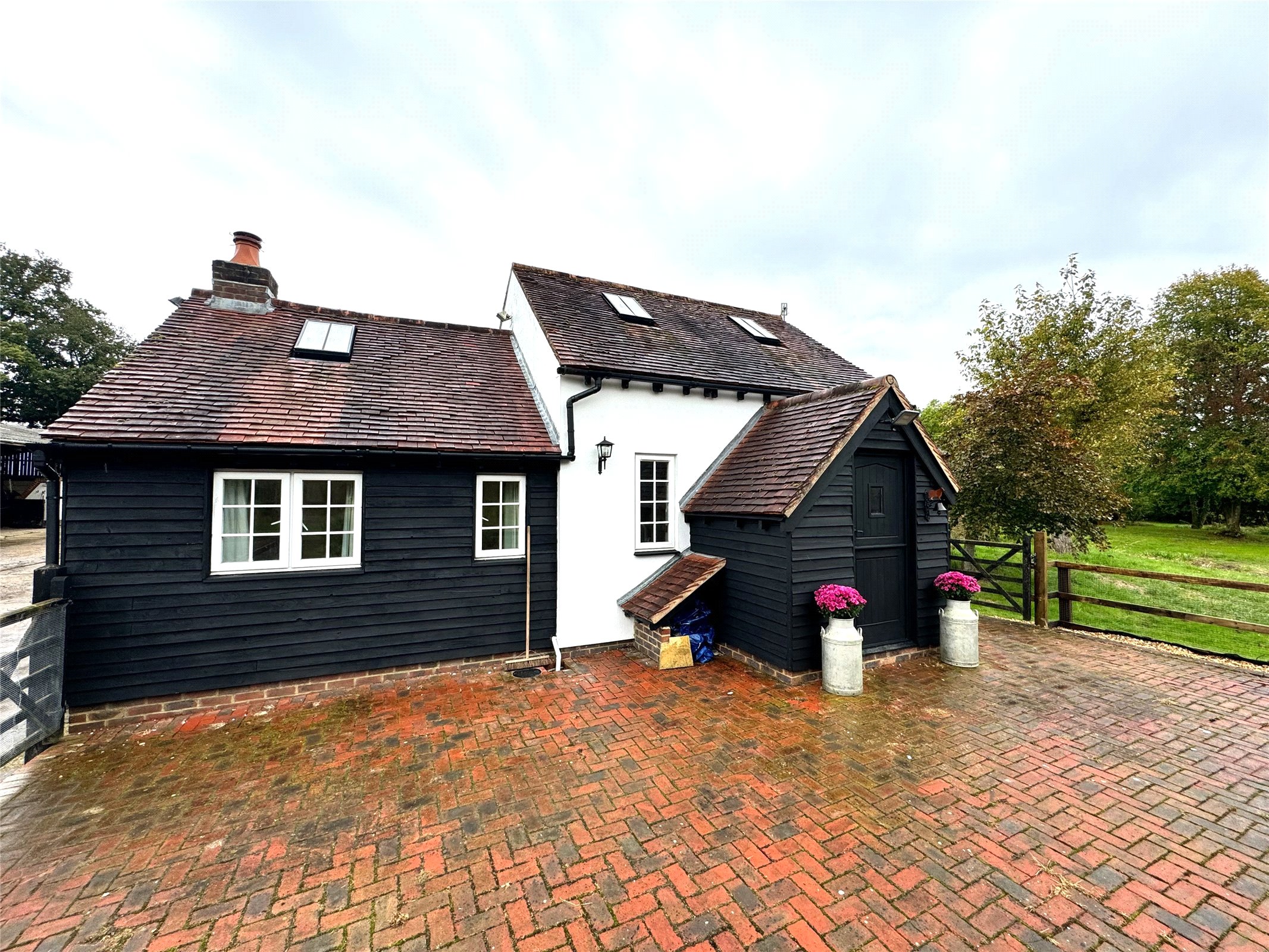 Free property report Oak Lane Farm, Partridge Lane, Newdigate, Dorking ...