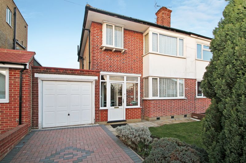 Free property report 39, Elm Drive, Harrow, HA2 7BS - Chimnie
