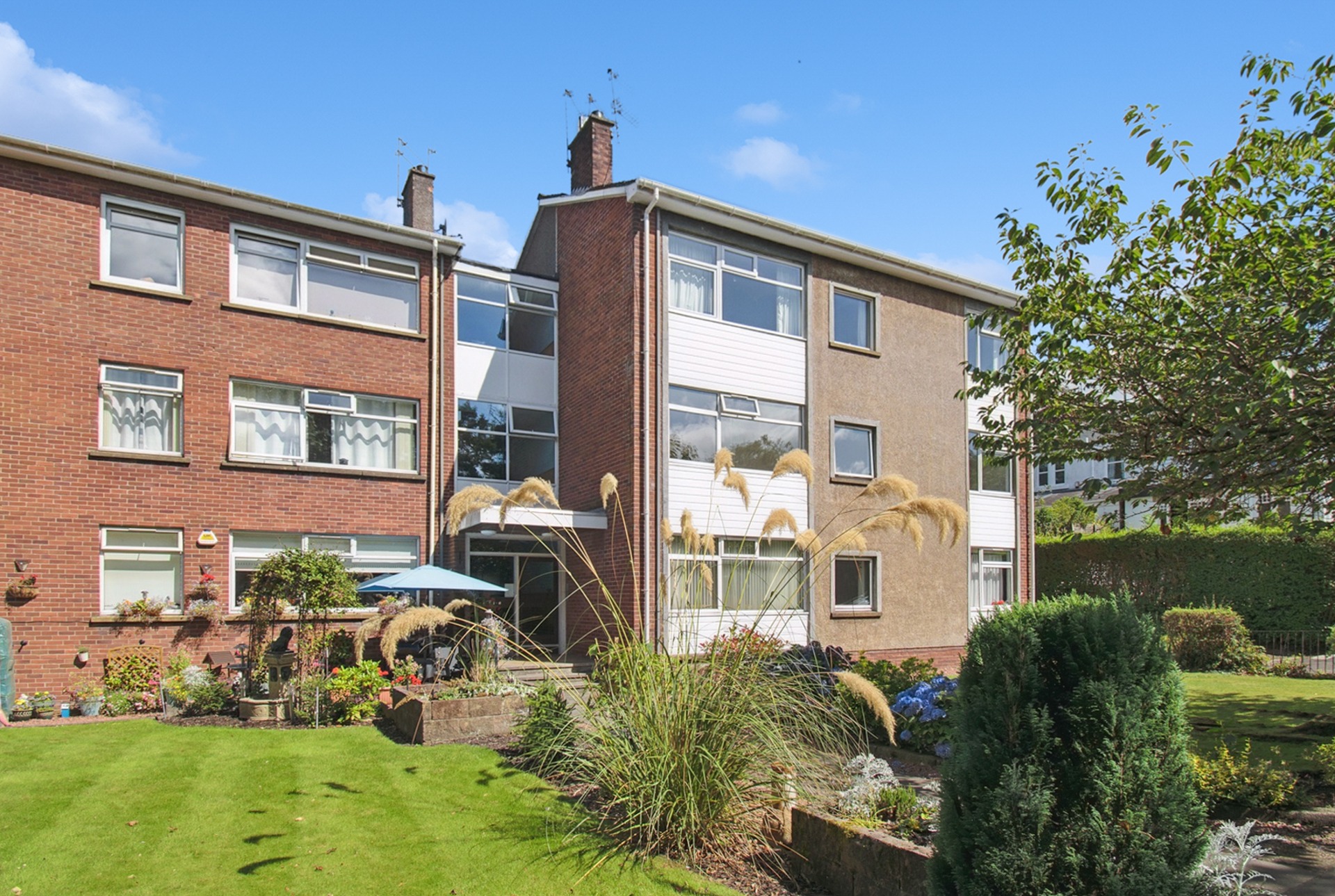 Free property report 3, Park Court, Giffnock, Glasgow, G46 7PB - Chimnie