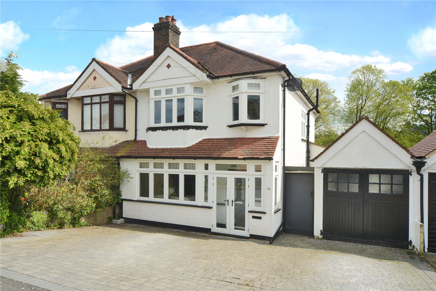 Free property report 11, Pine Walk, Banstead, SM7 3QA - Chimnie