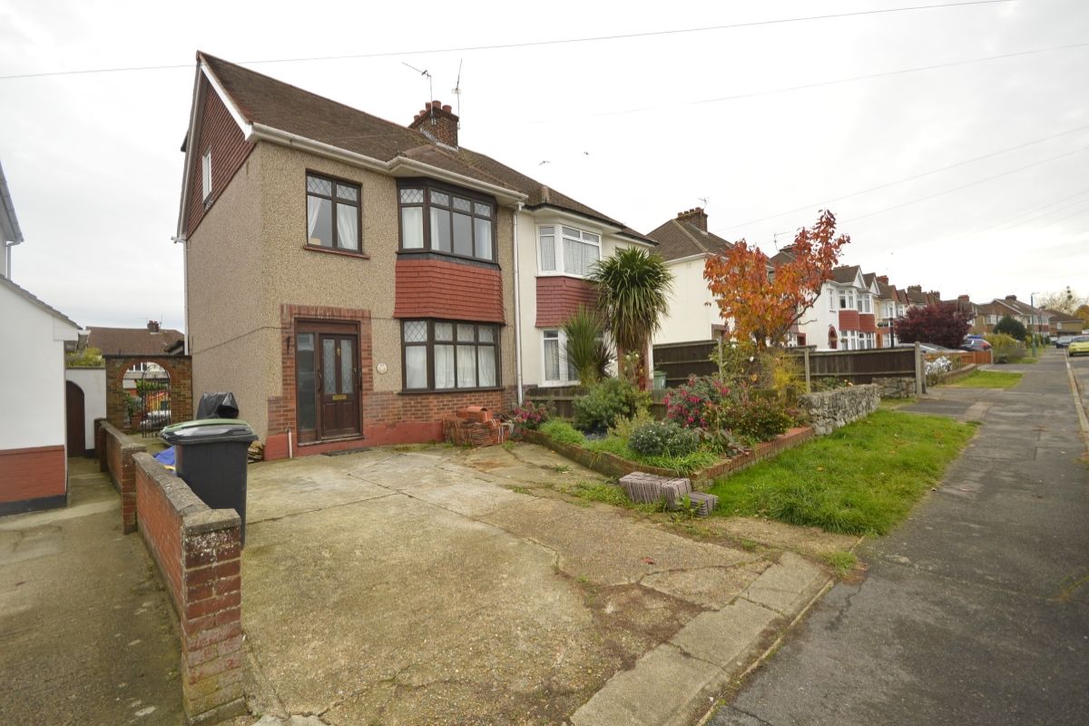 Free property report 83, Holtye Crescent, Maidstone, ME15 7DD - Chimnie