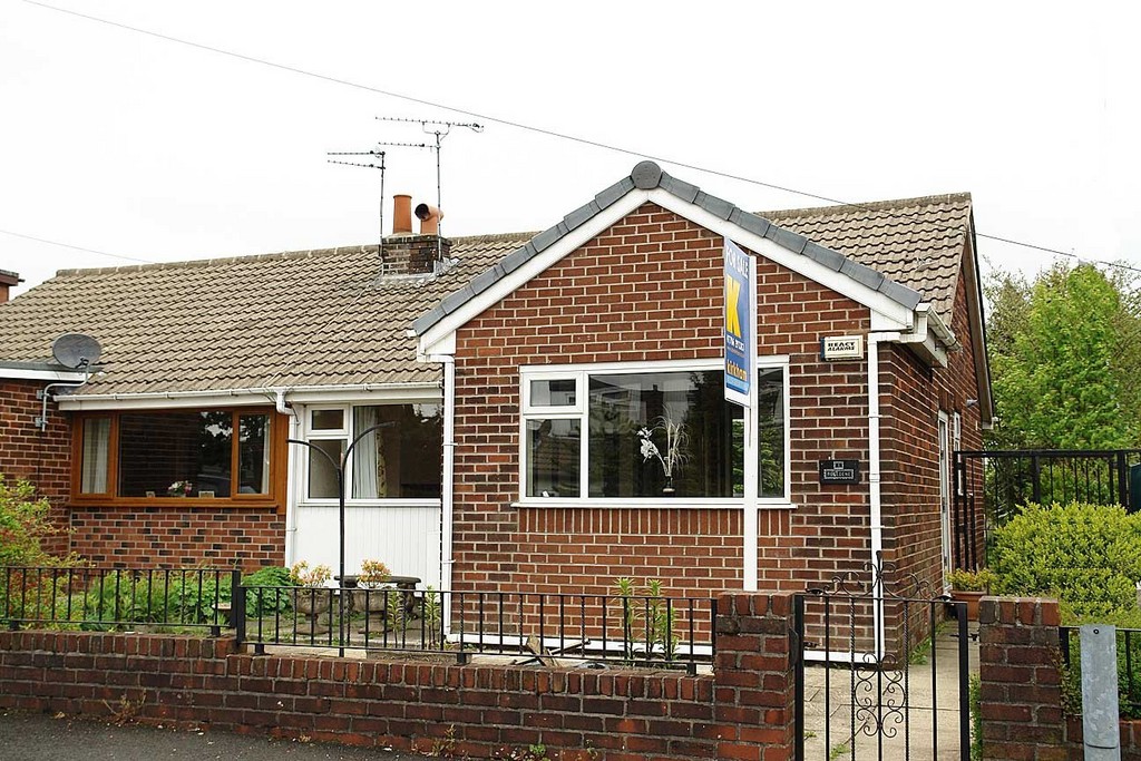 Free property report 6 Longfield Park, Shaw, OL2 7BU - Chimnie