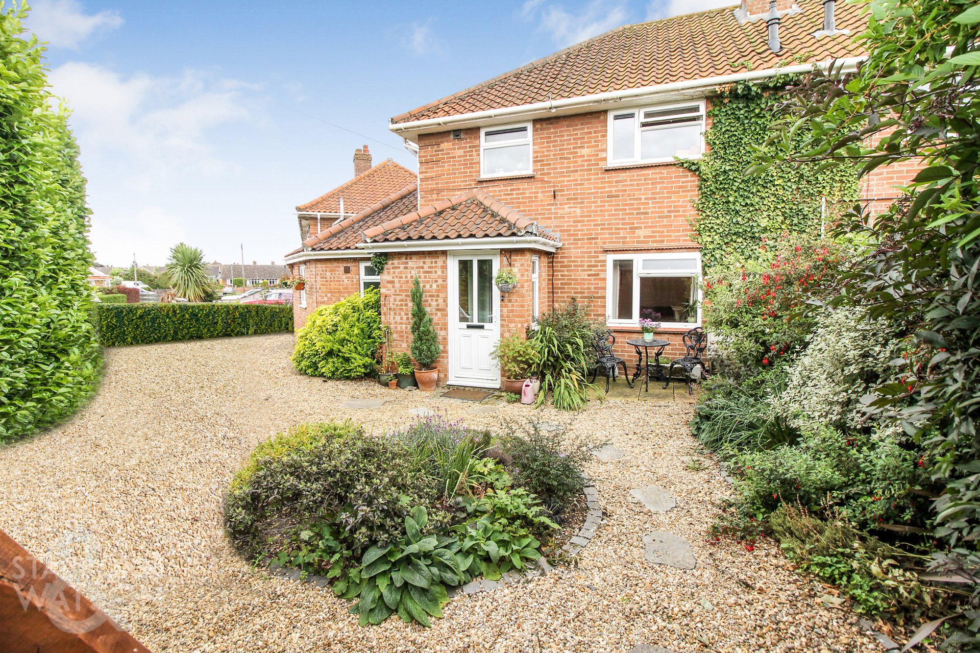 Free property report 15, Ethel Gooch Road, Wymondham, NR18 0LJ - Chimnie