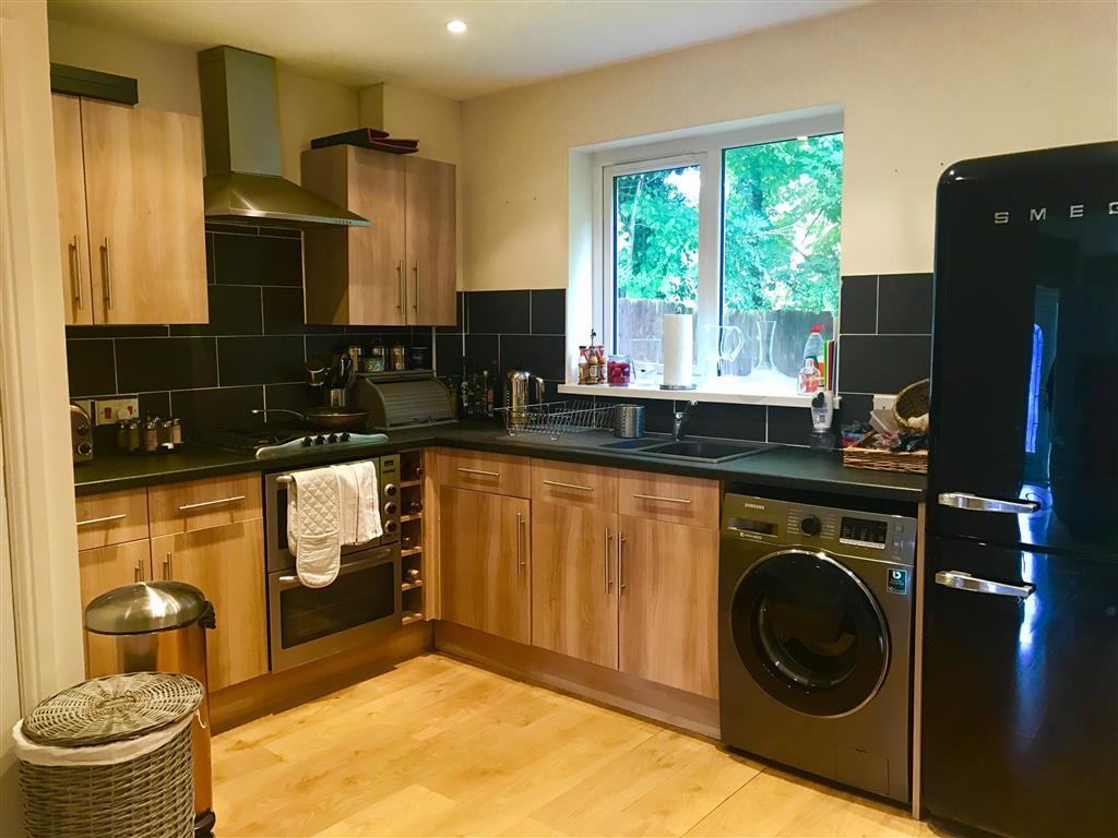 Free property report 14 Dynea Road, Rhydyfelin, Pontypridd, CF37 5DN ...