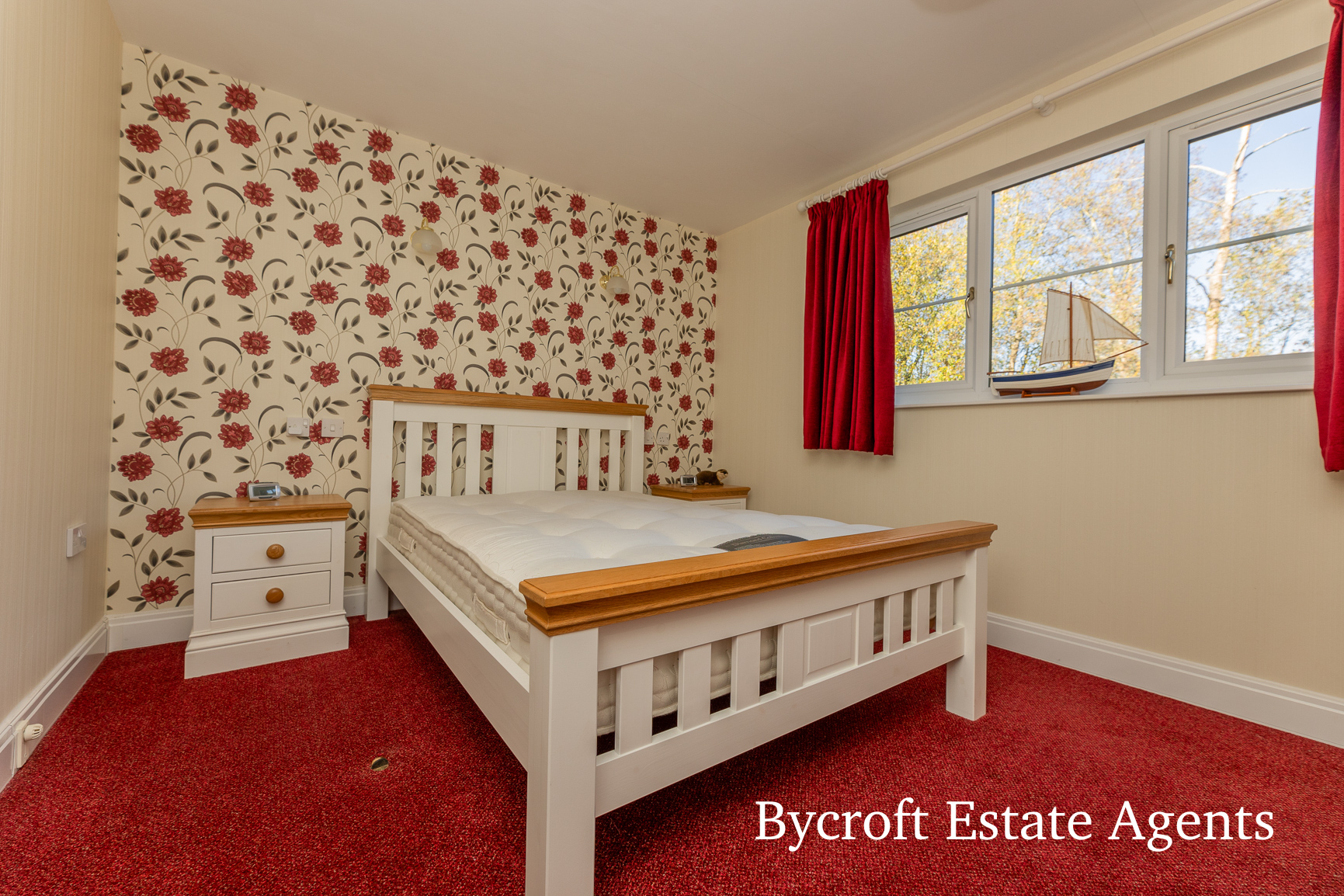 Photos of Bureside Estate, Crabbetts Marsh, Horning NR12 - 68759212 ...
