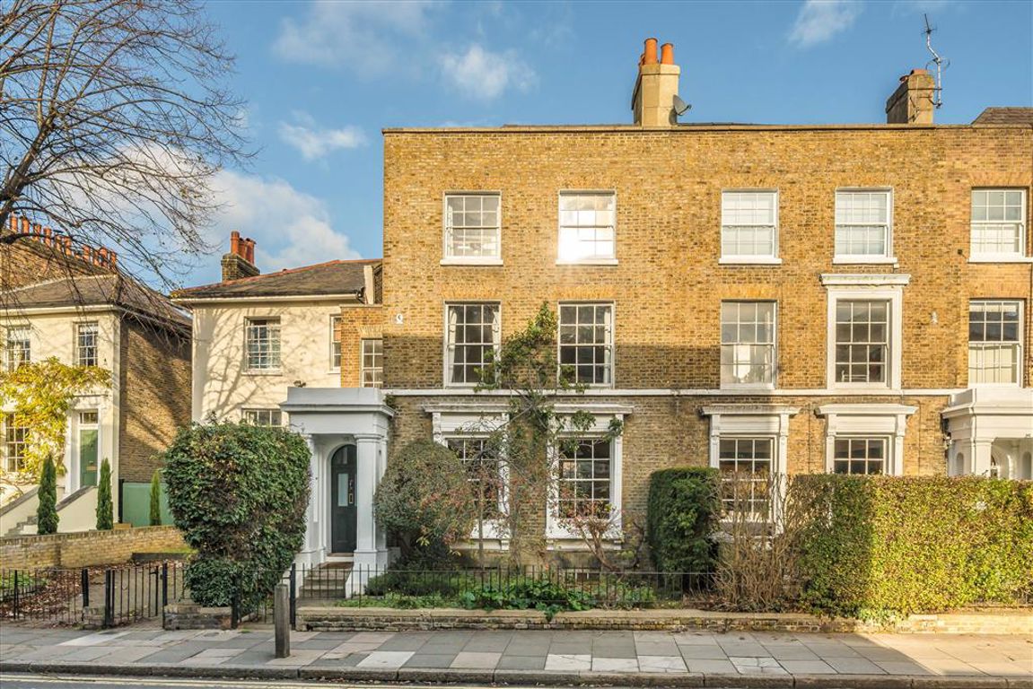 5 bedroom end terrace house for sale in London - Million Plus.com The ...