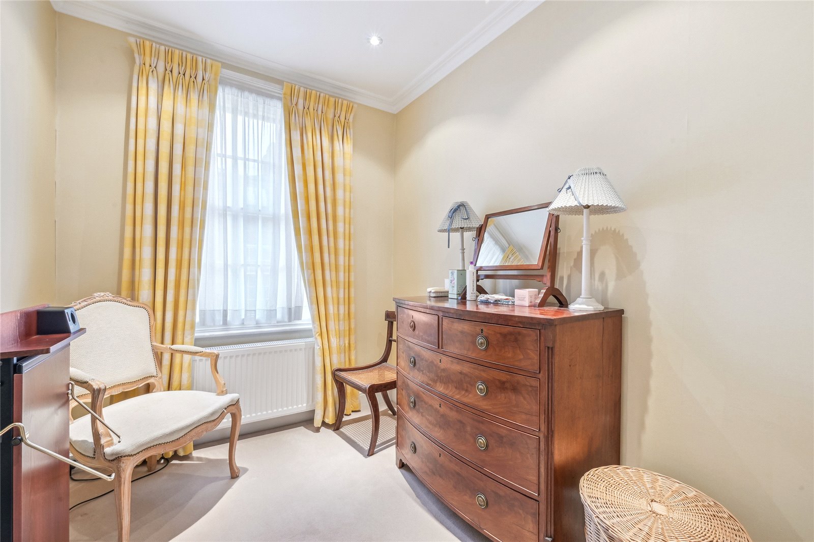 Photos of Grosvenor Cottages, Eaton Terrace, London SW1W - 65581756 ...