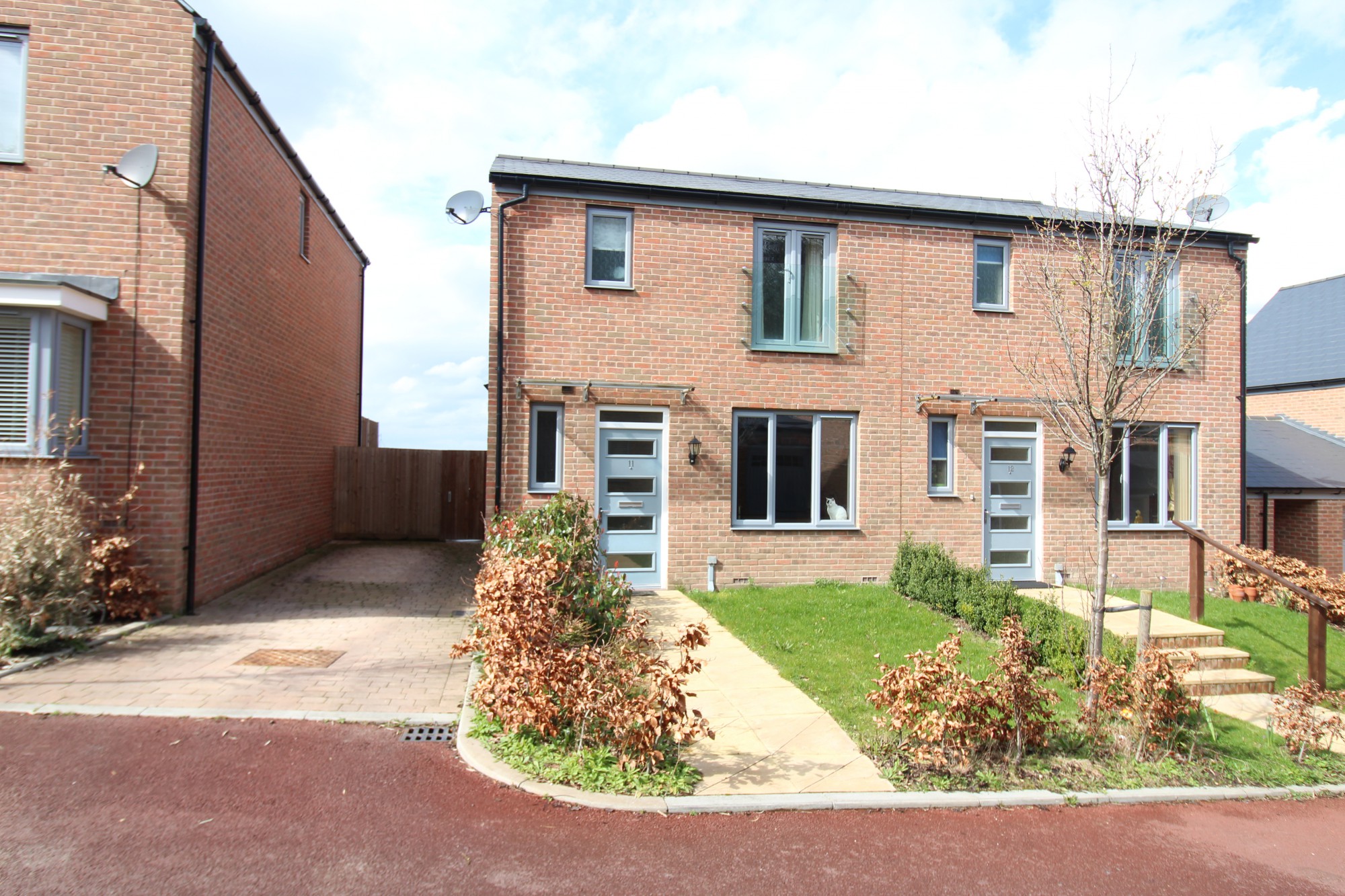 Free property report 11 Chatham Reach, Amherst Hill, Gillingham, ME7 ...