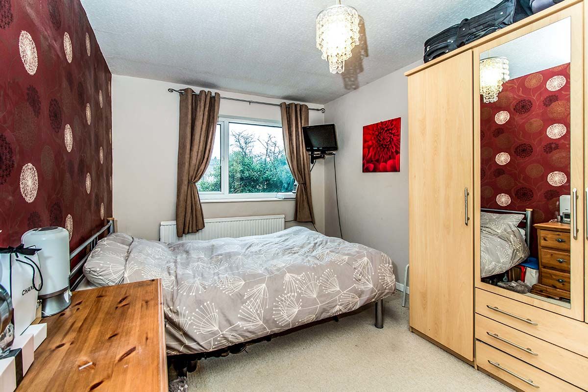 Free property report 7 Simmondley Grove, Simmondley, Glossop, SK13 6NQ ...