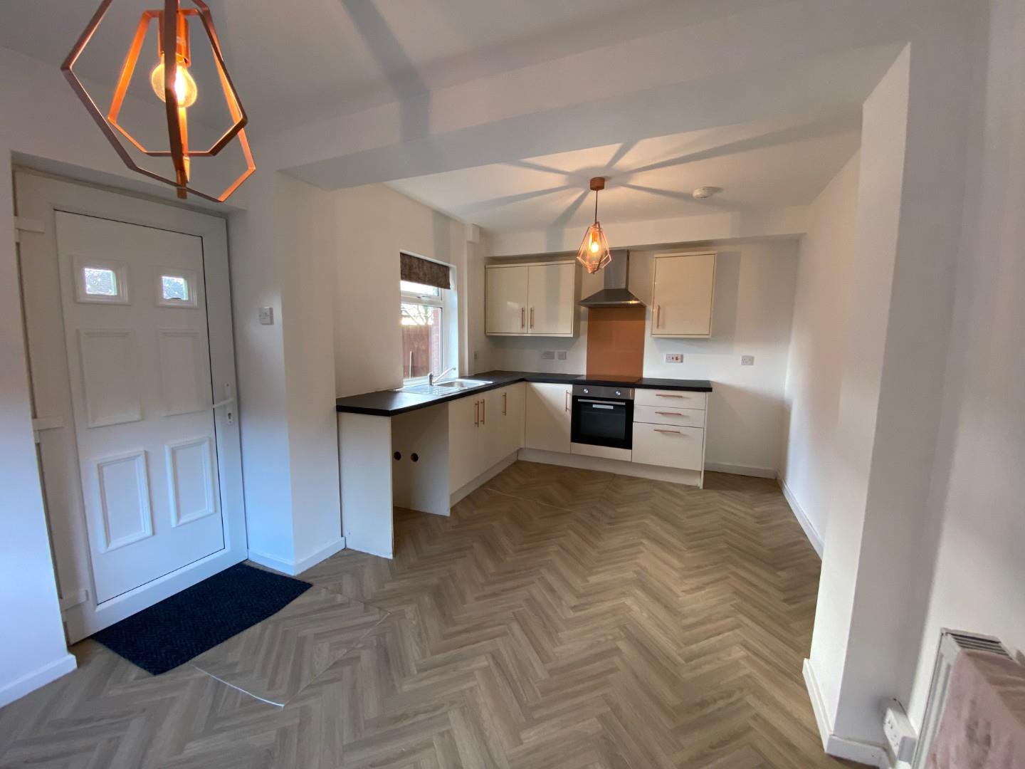 Photos of The Common, Dilhorne, Stoke-On-Trent ST10 - 69016708 ...