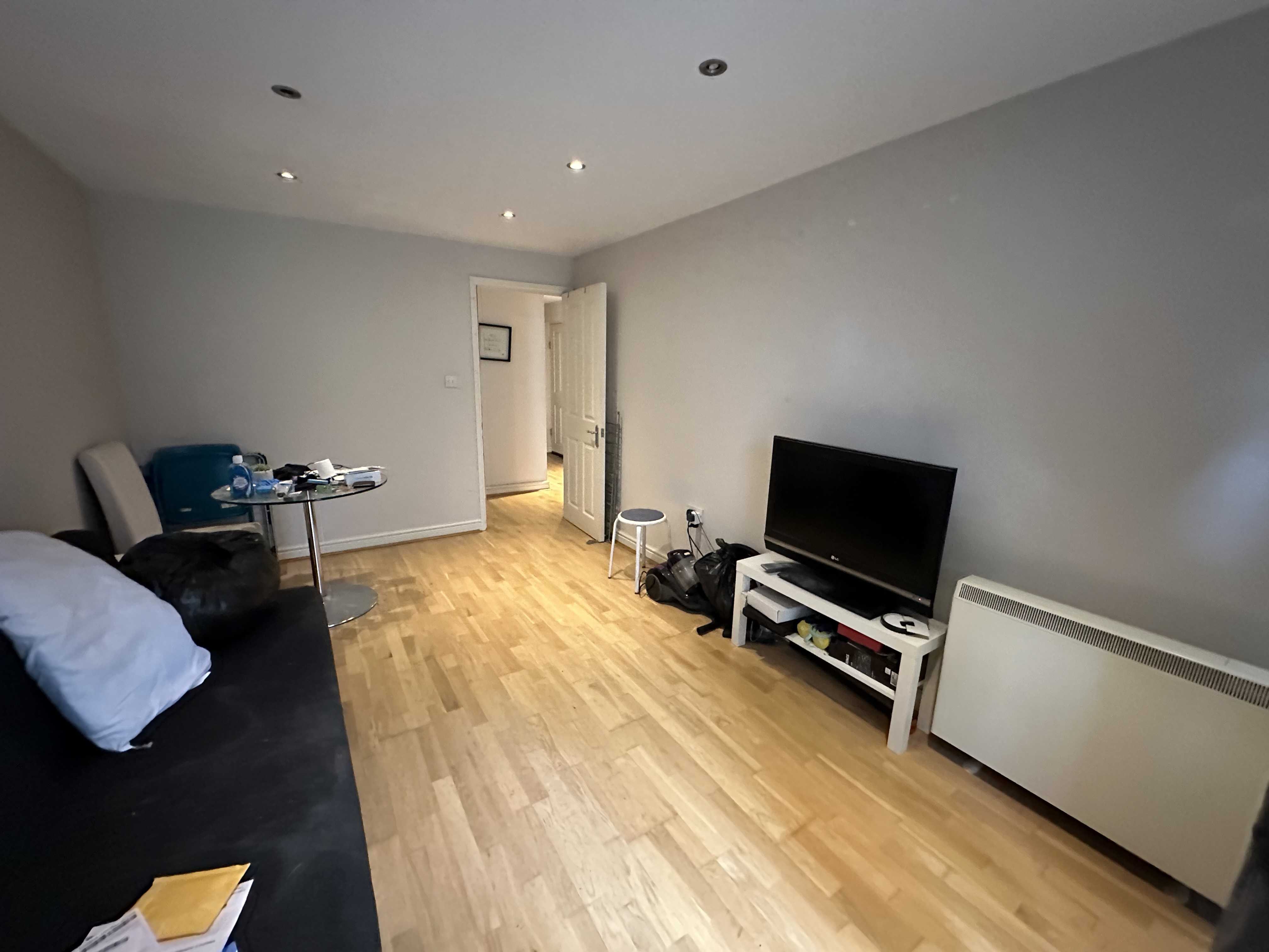 Free property report Flat 4, 122 Lower Road, London, Southwark, SE16 ...