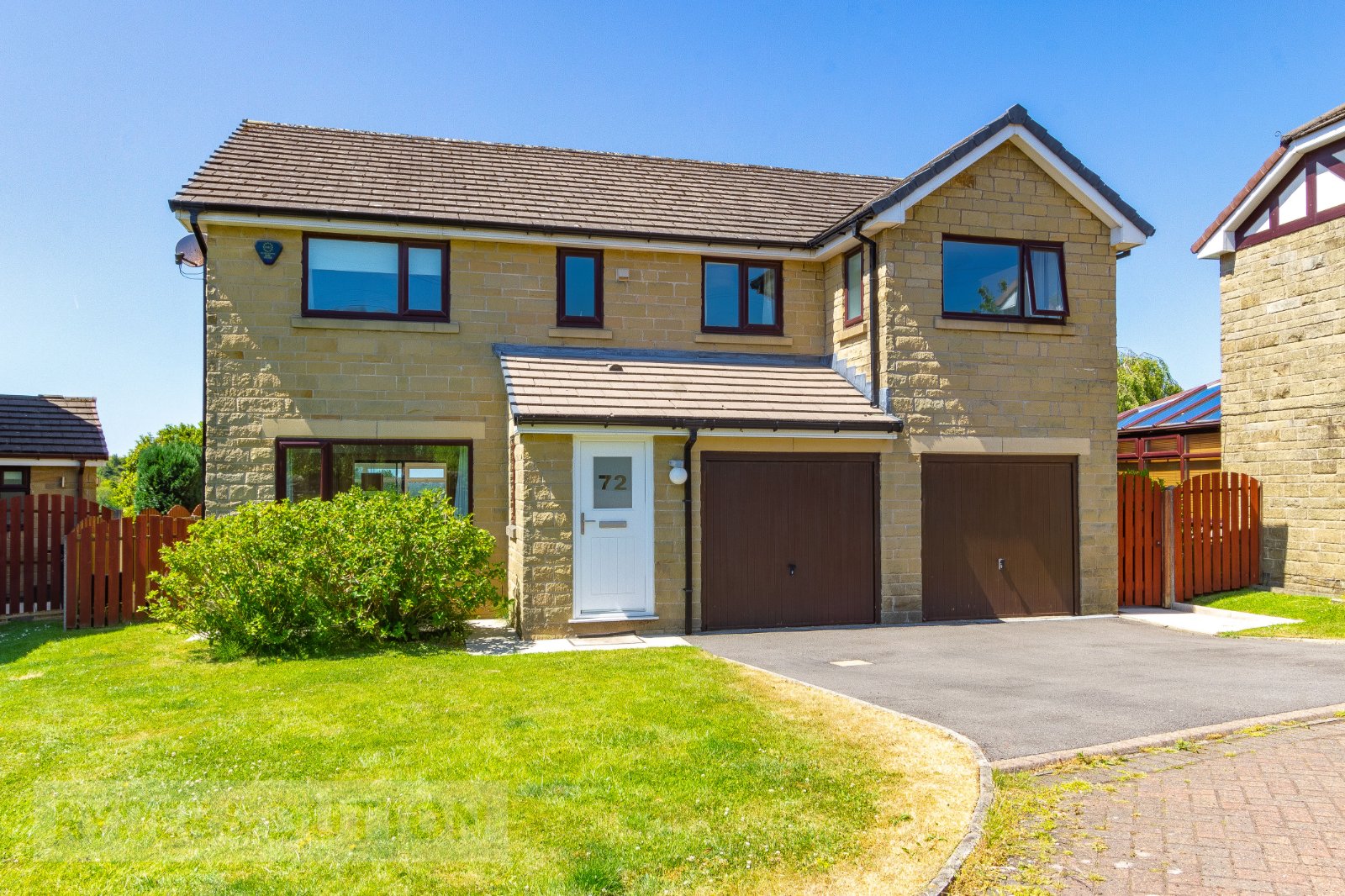 Free property report 72, Under Lane, Grotton, Oldham, OL4 5RN - Chimnie