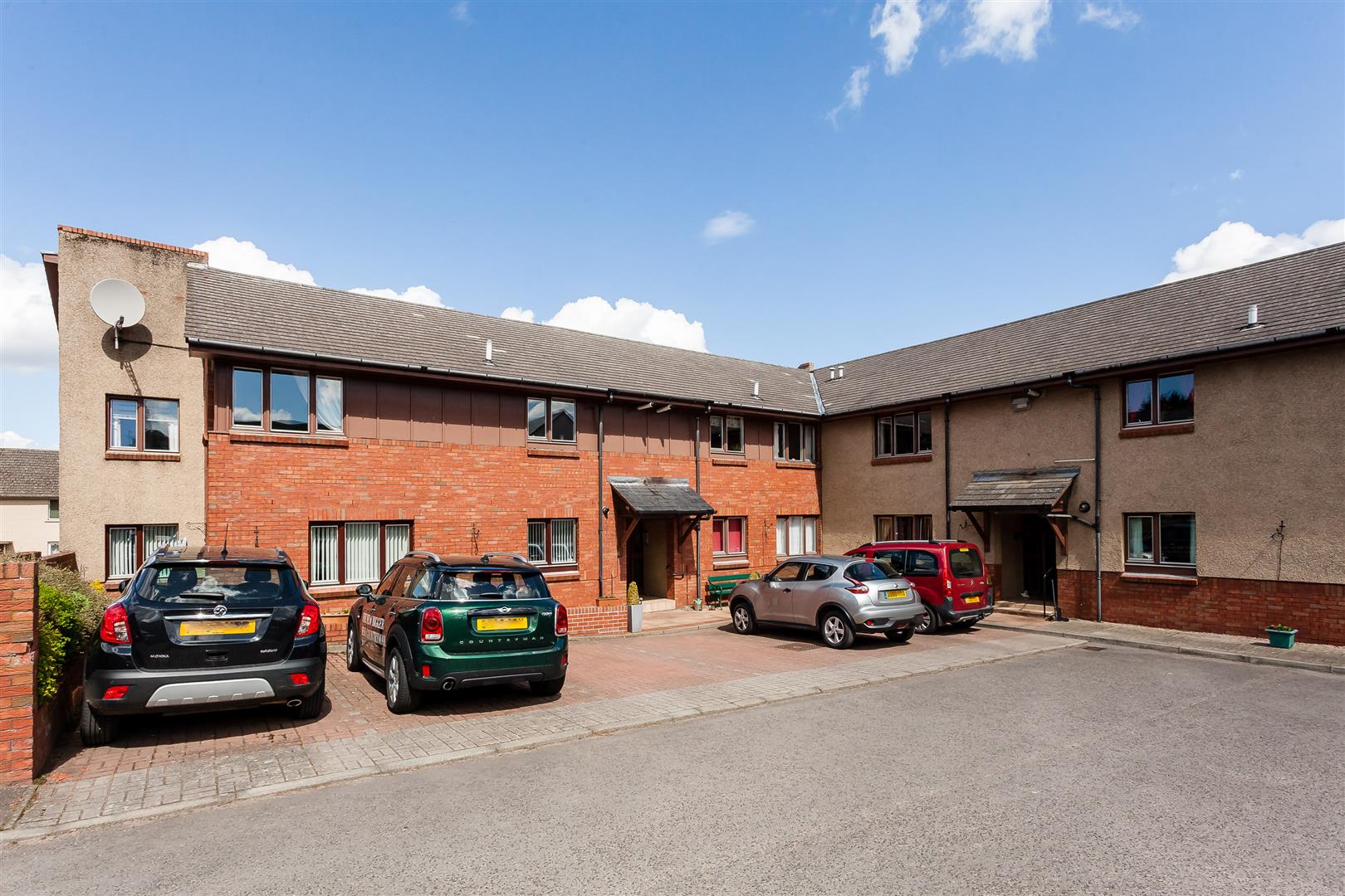 Free property report Flat 4, Northfield Mews, Norlands, Errol, Perth ...