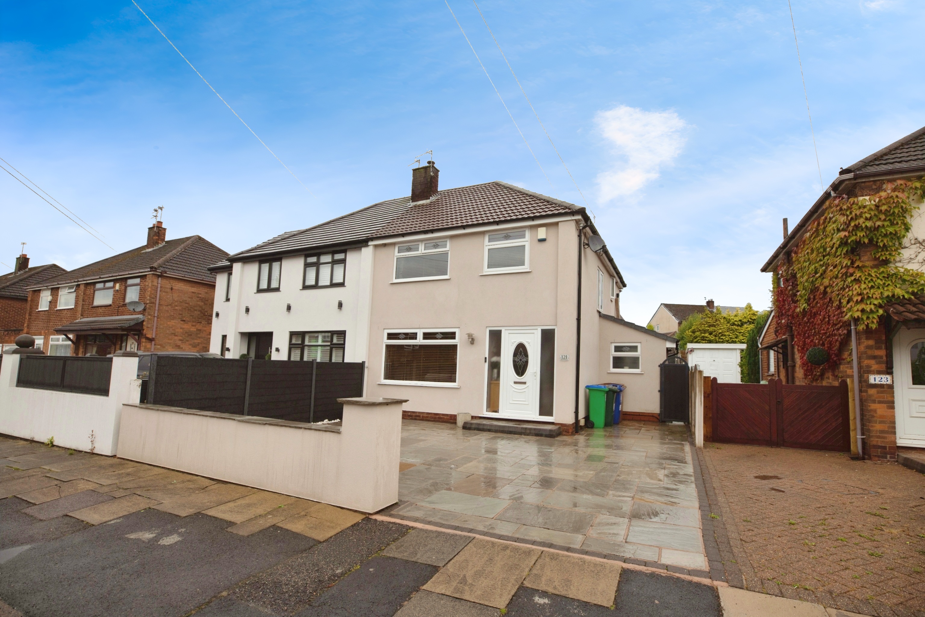 Photos of Mossway, Alkrington, Manchester M24 - 68201991 | PrimeLocation