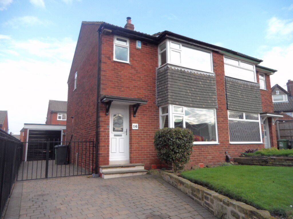 Free property report 16 Moseley Wood Approach, Cookridge, Leeds, LS16 ...