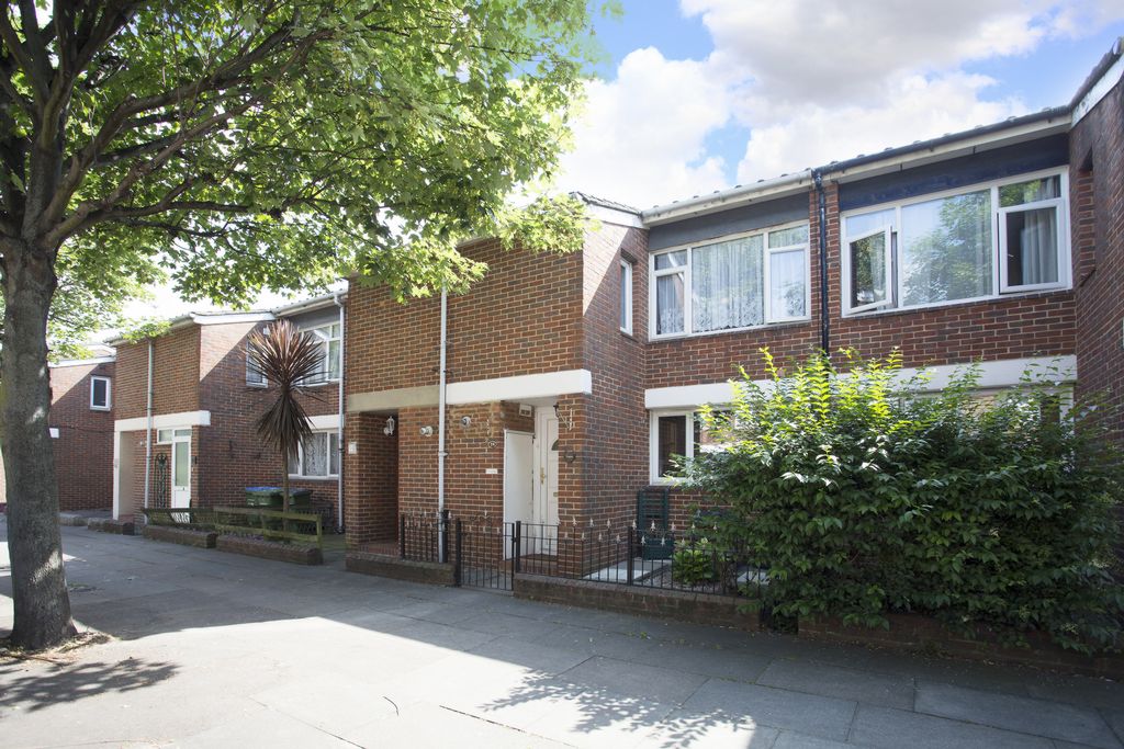 Free property report 18, Rooke Way, London, SE10 0JB - Chimnie