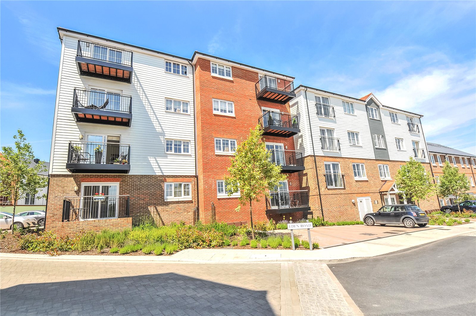 Free property report 5 Churchill Court, Eden Road, Dunton Green ...