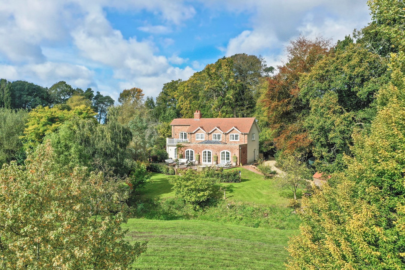 Free property report The Paddocks, Castle Hill Lane, Burley, Ringwood ...