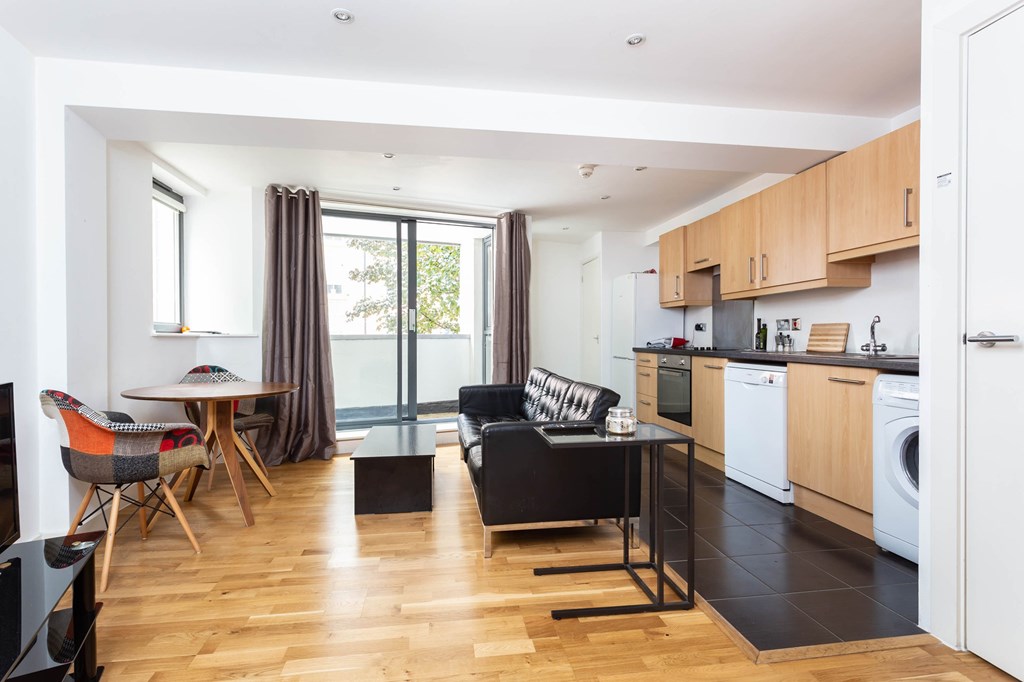 Free property report Flat 2, 2c, Crowndale Road, London, NW1 1TT - Chimnie