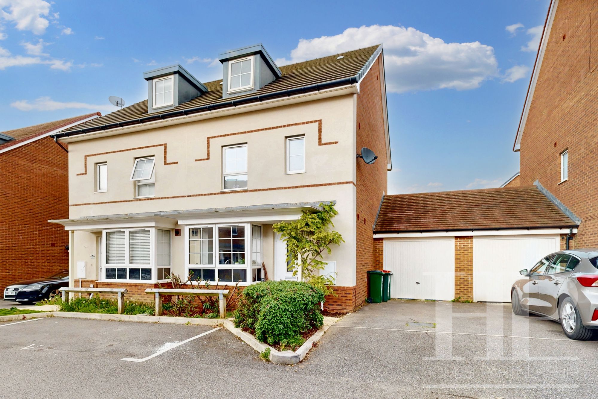 Free property report 76, Bedivere Road, Crawley, RH11 0FY - Chimnie