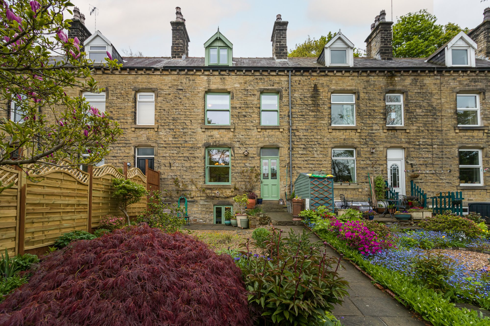 Free property report 22, Miry Lane, Thongsbridge, Holmfirth, HD9 7RY ...