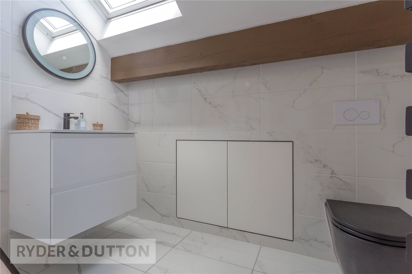 Photos of Slaidburn Drive, Bury, Greater Manchester BL8 - 67737205 ...