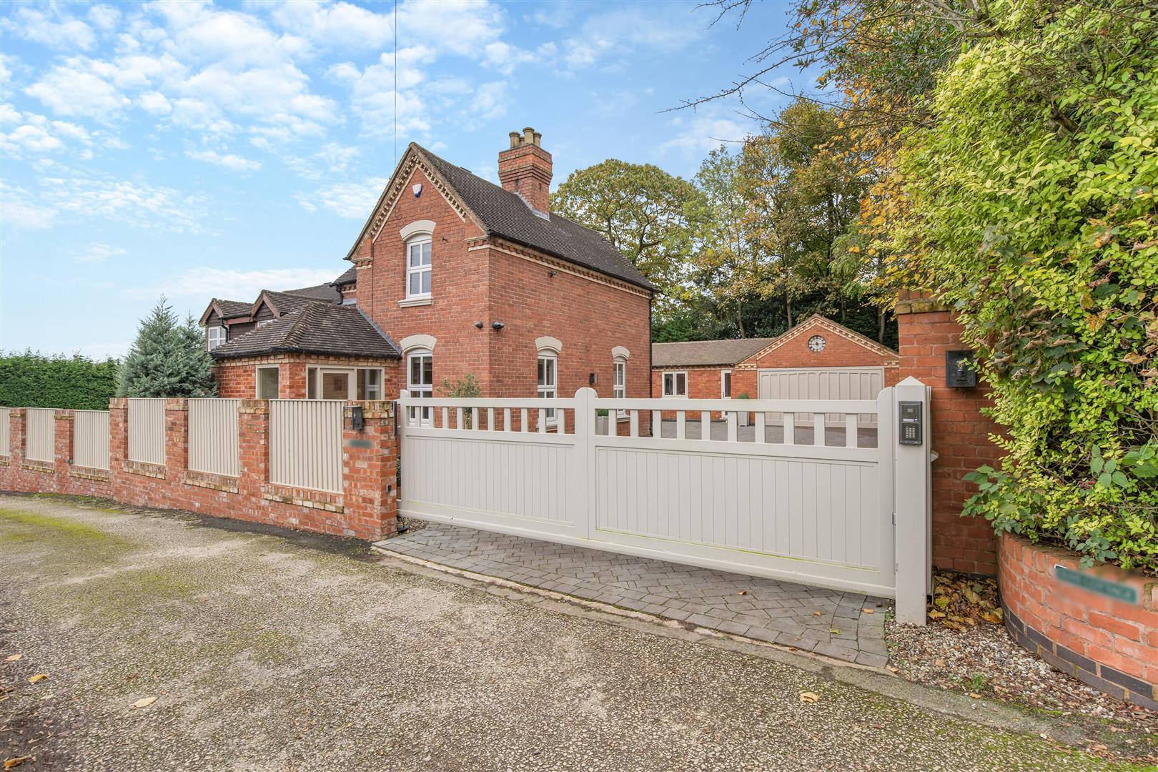 Free property report Olive Cottage, Hall Lane, Hammerwich, Burntwood ...