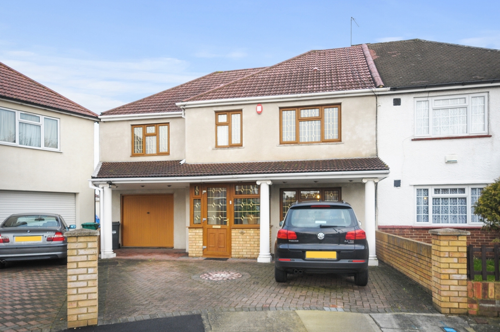 Free property report 22 Ditton Road, Southall, UB2 5RZ - Chimnie