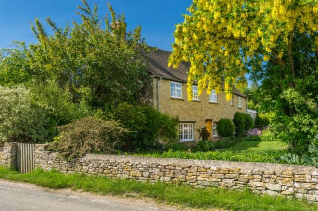 Free property report 46, Millwood End, Long Hanborough, Witney, OX29 ...
