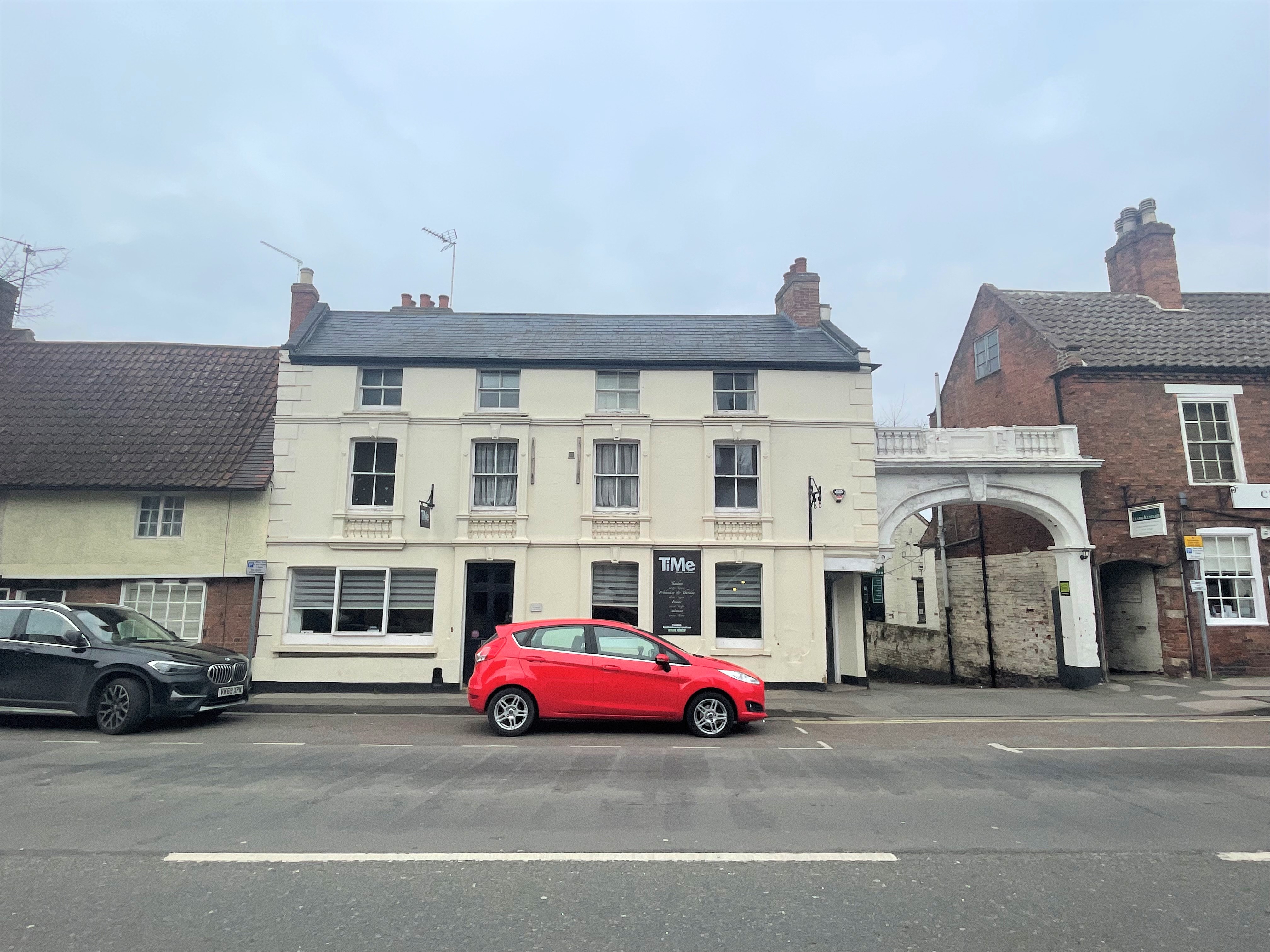 Free property report Apartment 3, 38, Castle Gate, Newark, NG24 1BG ...