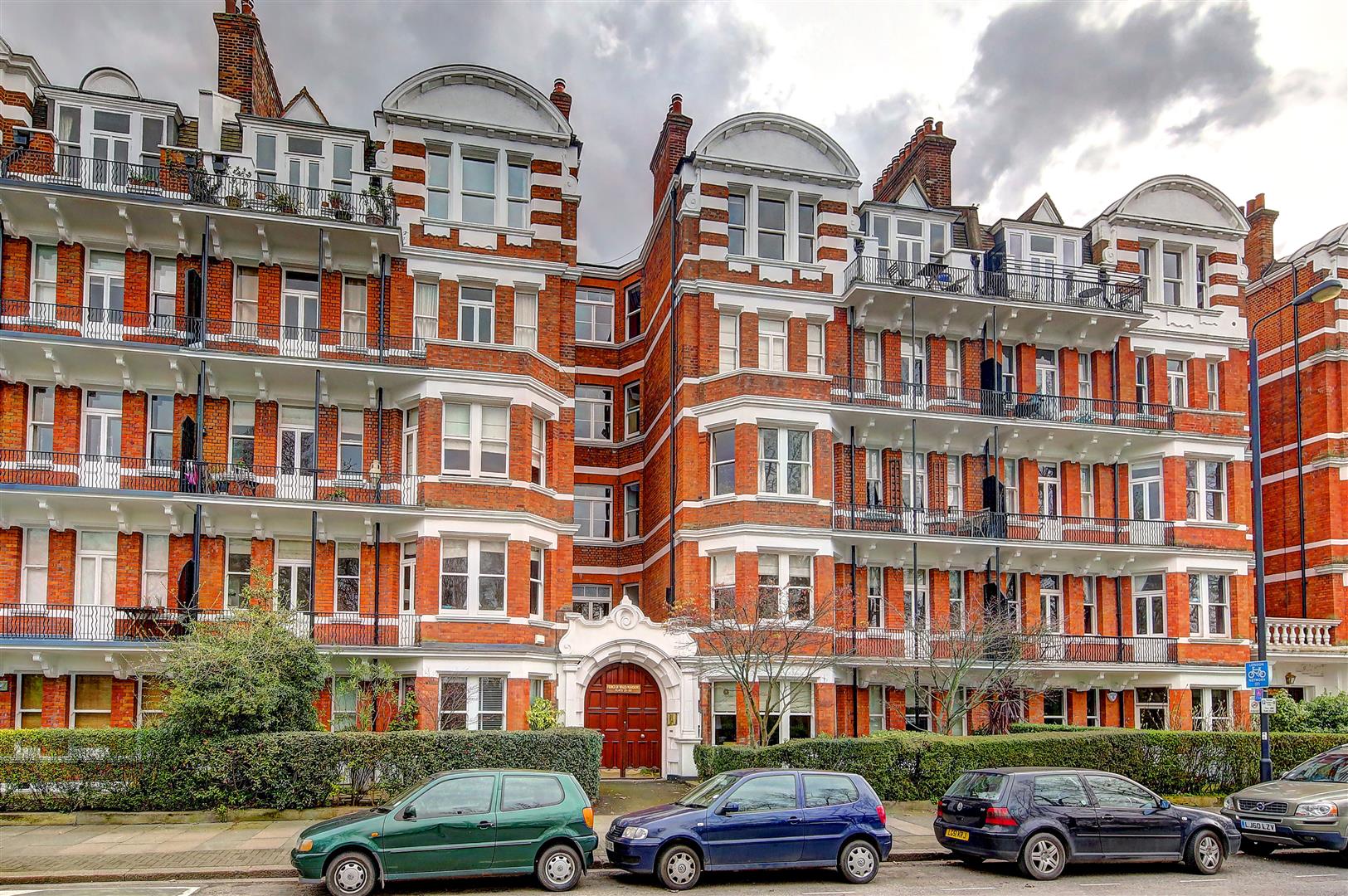 Free property report Flat 29b, Prince Of Wales Mansions, Prince Of ...