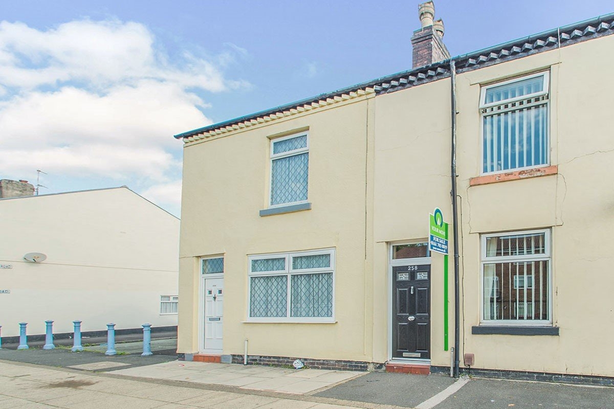 Free property report 258 Manchester Road East, Little Hulton, Worsley ...