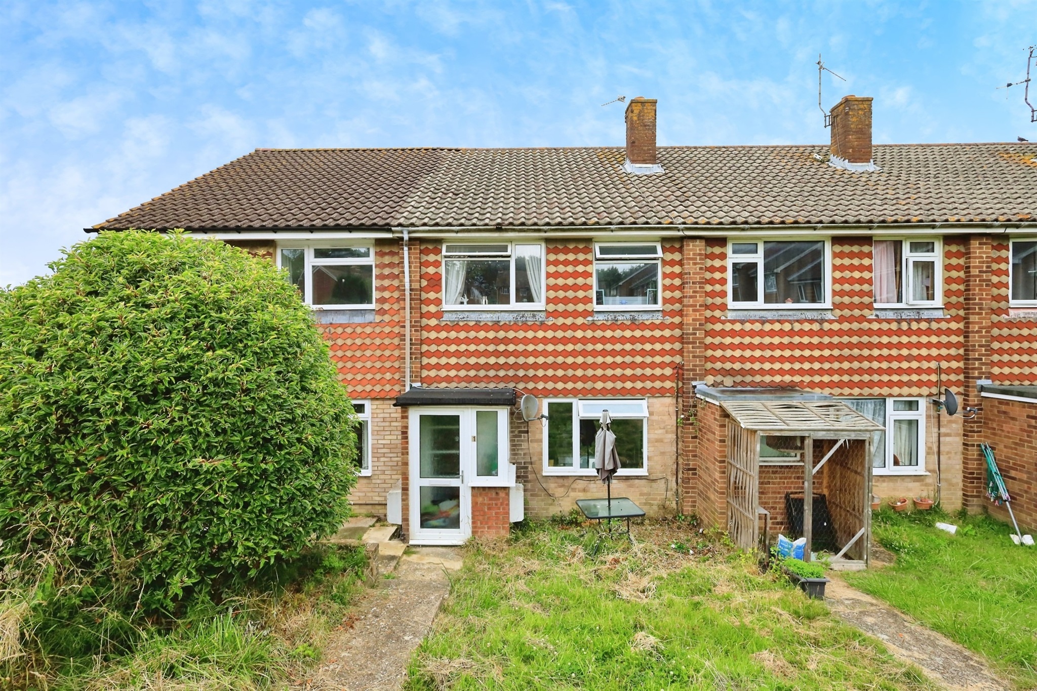 Free property report 1, The Mount, Hailsham, BN27 2DS - Chimnie