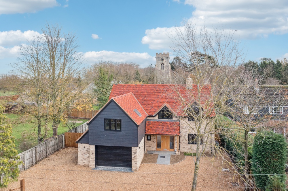 4 bedroom detached house for sale in Cambridge - Million Plus.com The ...