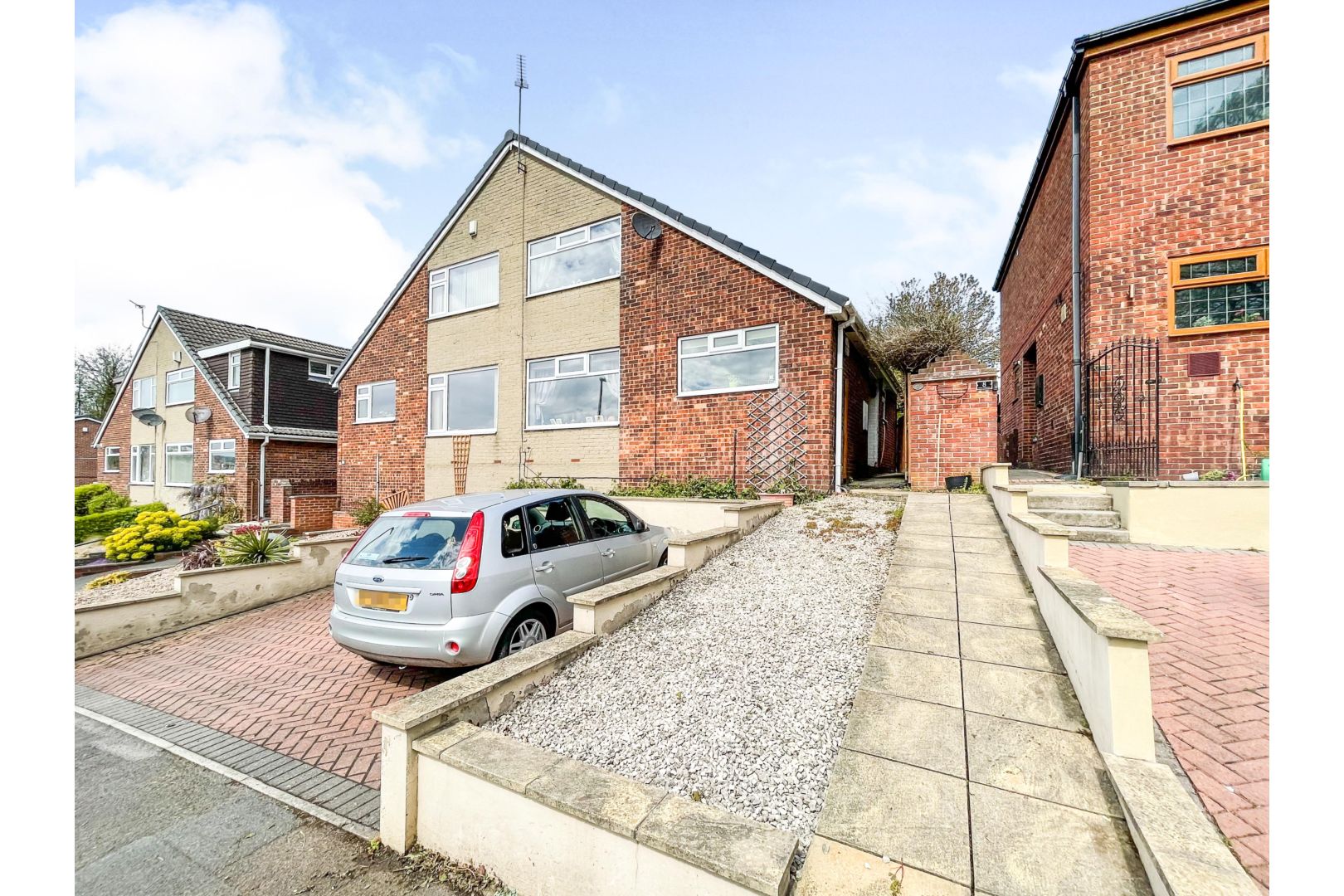 Free property report 7 Ebor Gardens, Mirfield, WF14 9BU - Chimnie