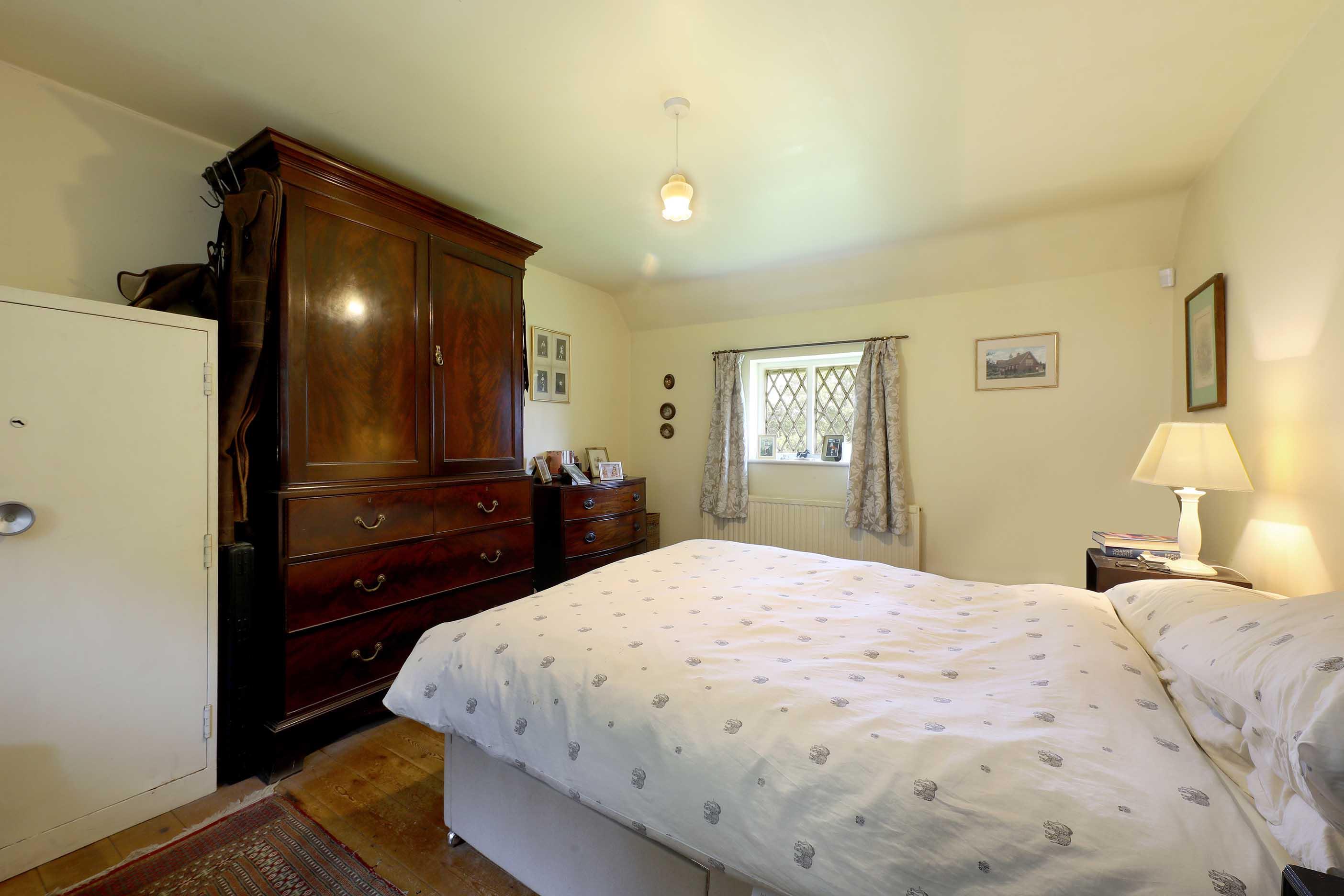 Photos of Burkham, Alton, Hampshire GU34 - 67779346 | PrimeLocation