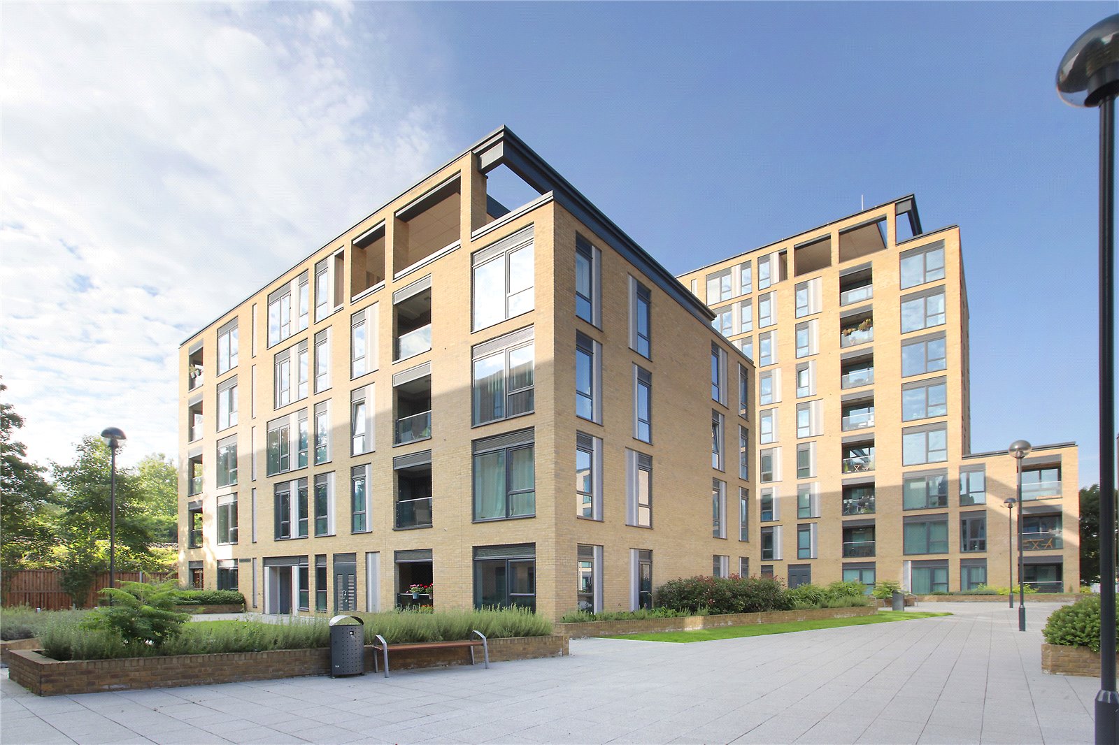 Free property report 3, Summerbee House, 27, Eltringham Street, London ...