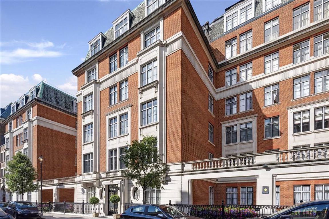 Free property report Flat 82, 49, Hallam Street, London, W1W 6JP - Chimnie