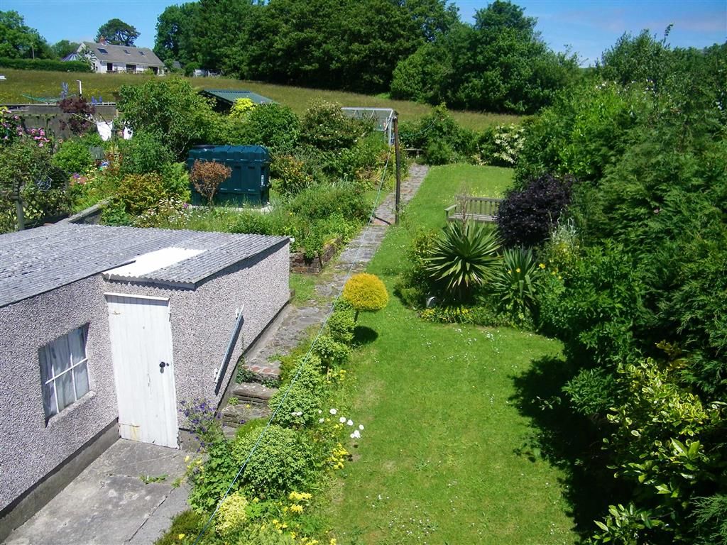 Free property report 124 Cwmgarw Road, Upper Brynamman, Ammanford, SA18 ...