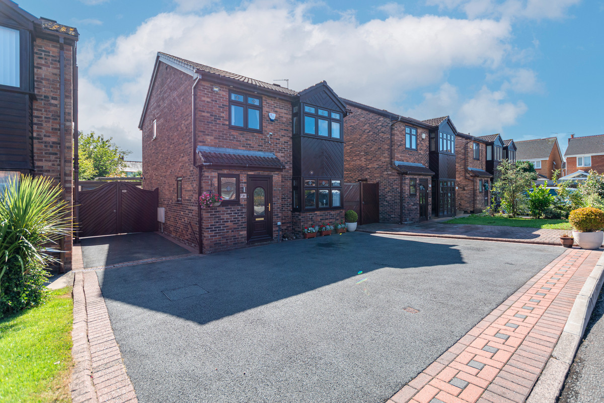 Free property report 11, Rock View, Melling, Liverpool, L31 1JF - Chimnie