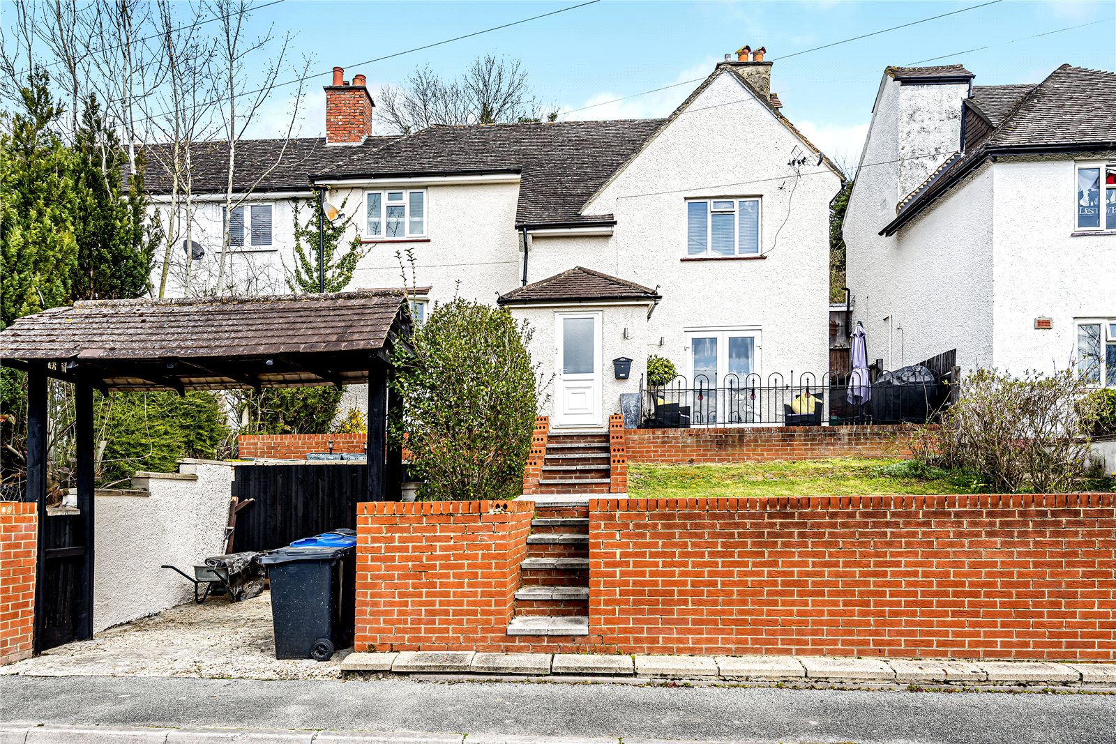 Free property report 14, Garston Lane, Kenley, CR8 5BA - Chimnie