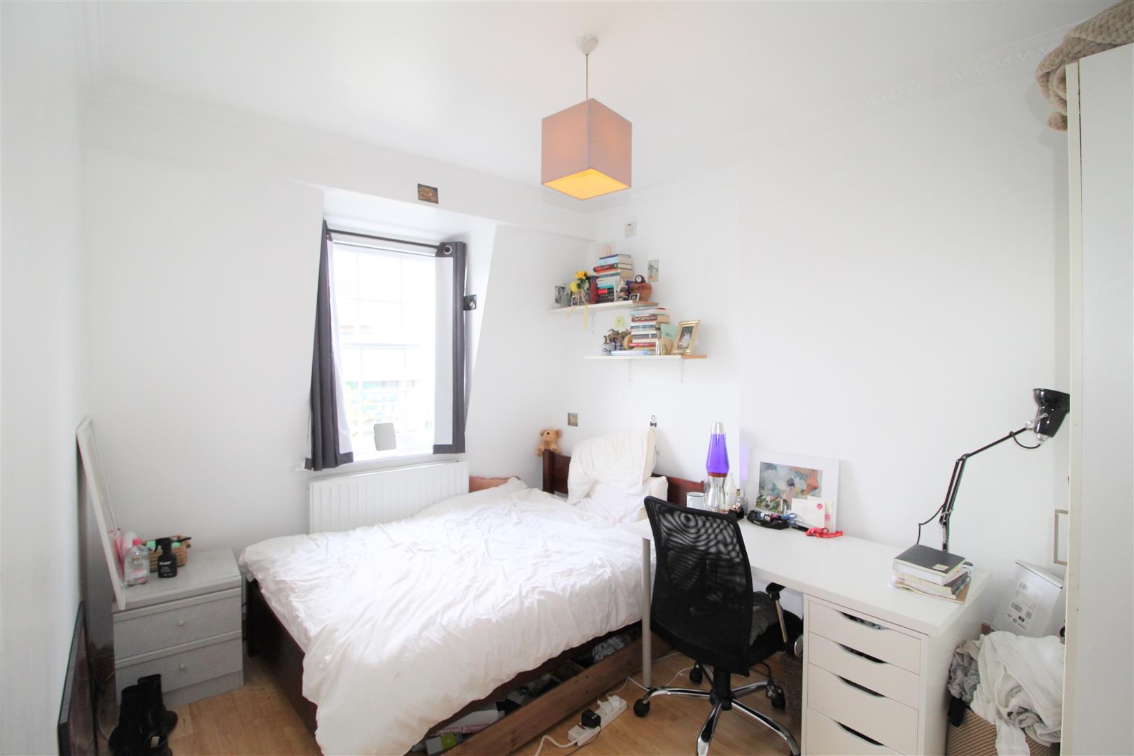 Free property report Flat 15, Block C, Peabody Estate, Rodney Road ...