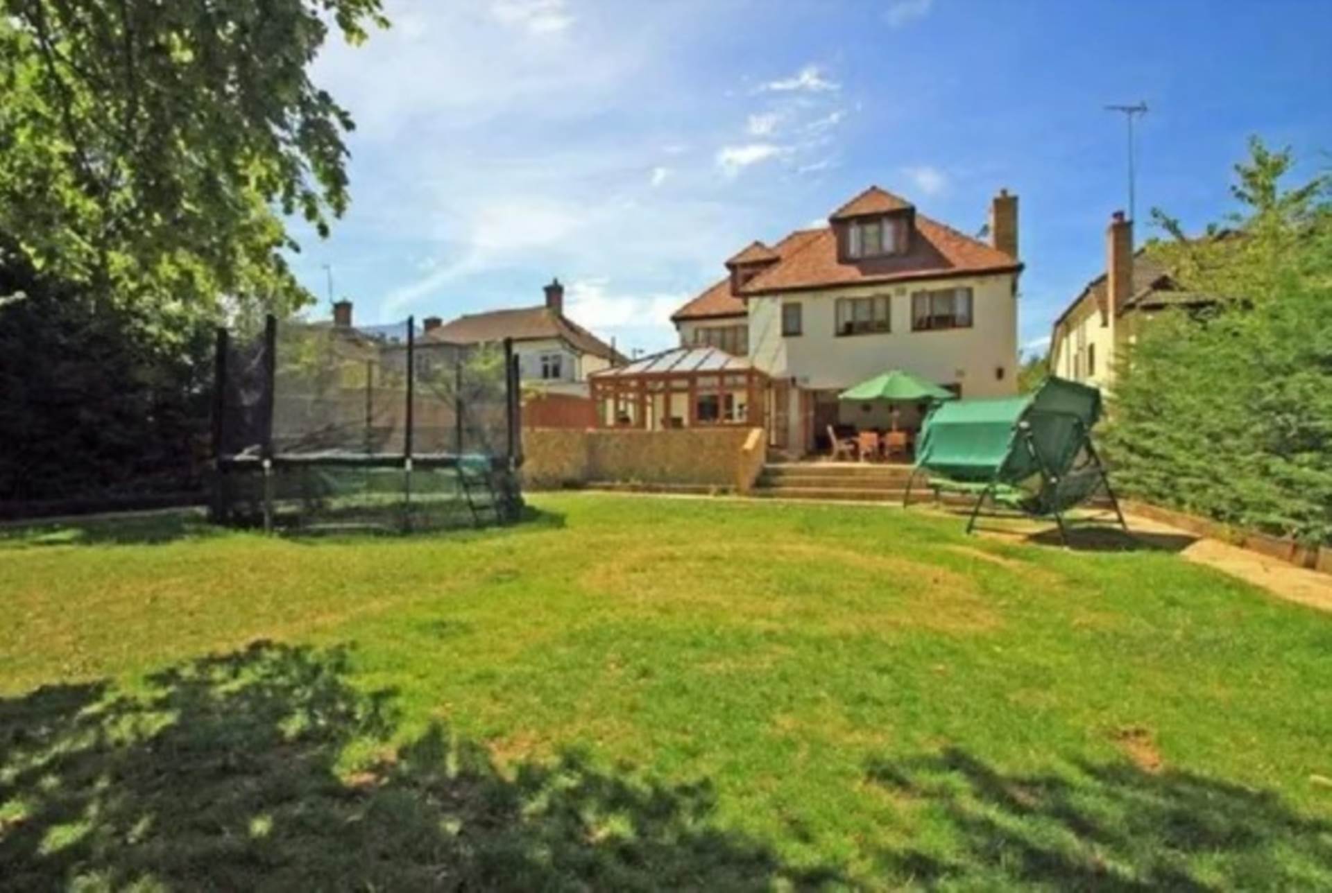 7 bedroom detached house for sale - Million Plus.com The Luxury Marketplace