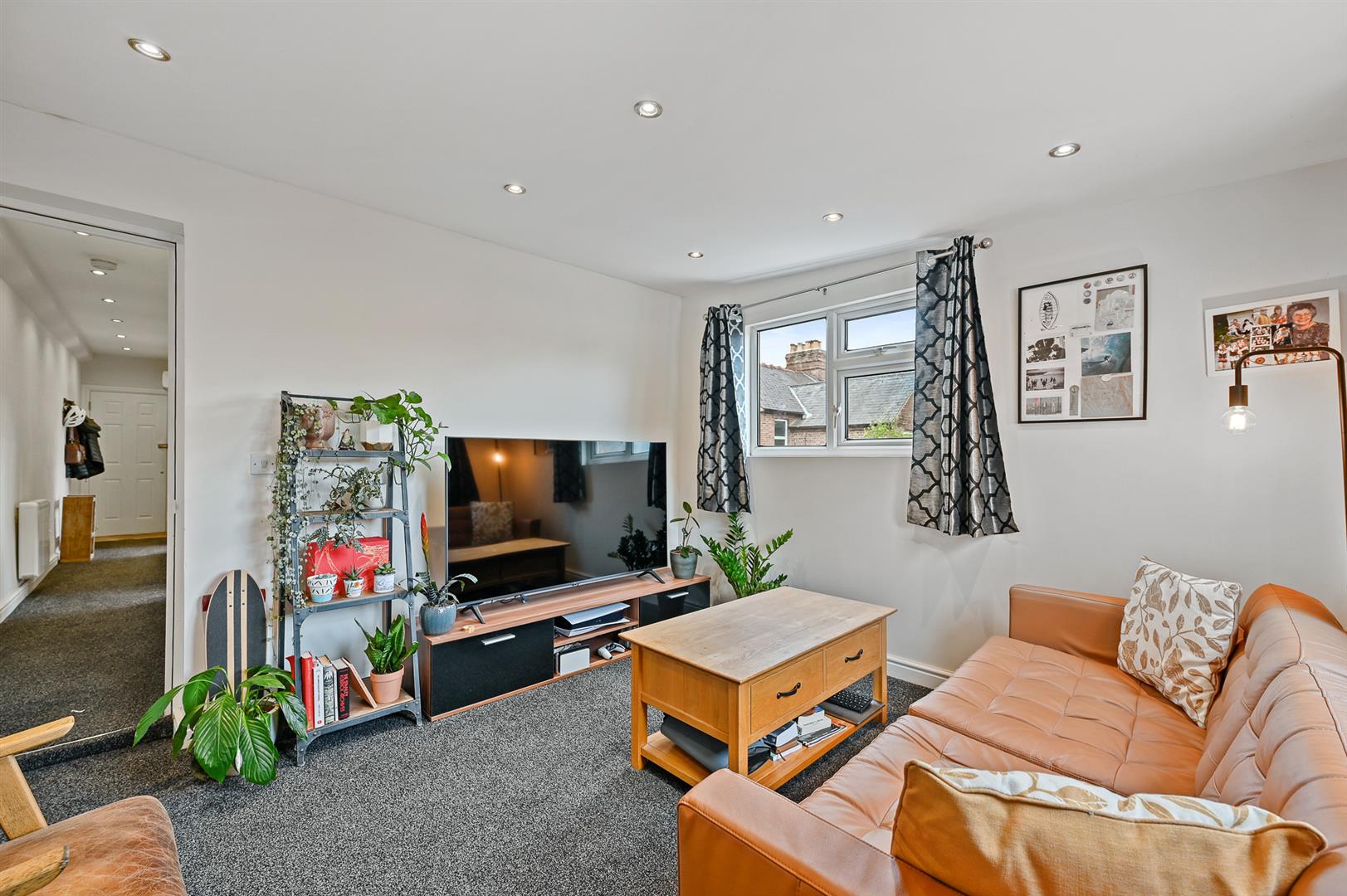 Free property report Flat 3, Coughtrey House 112-116, Broad Street ...